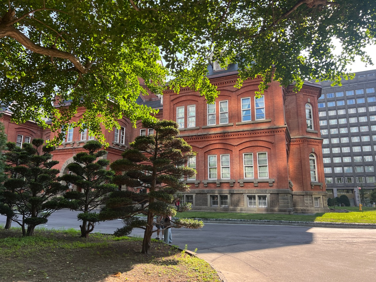 去趣chicTrip｜網頁版 - 北海道廳本廳舍